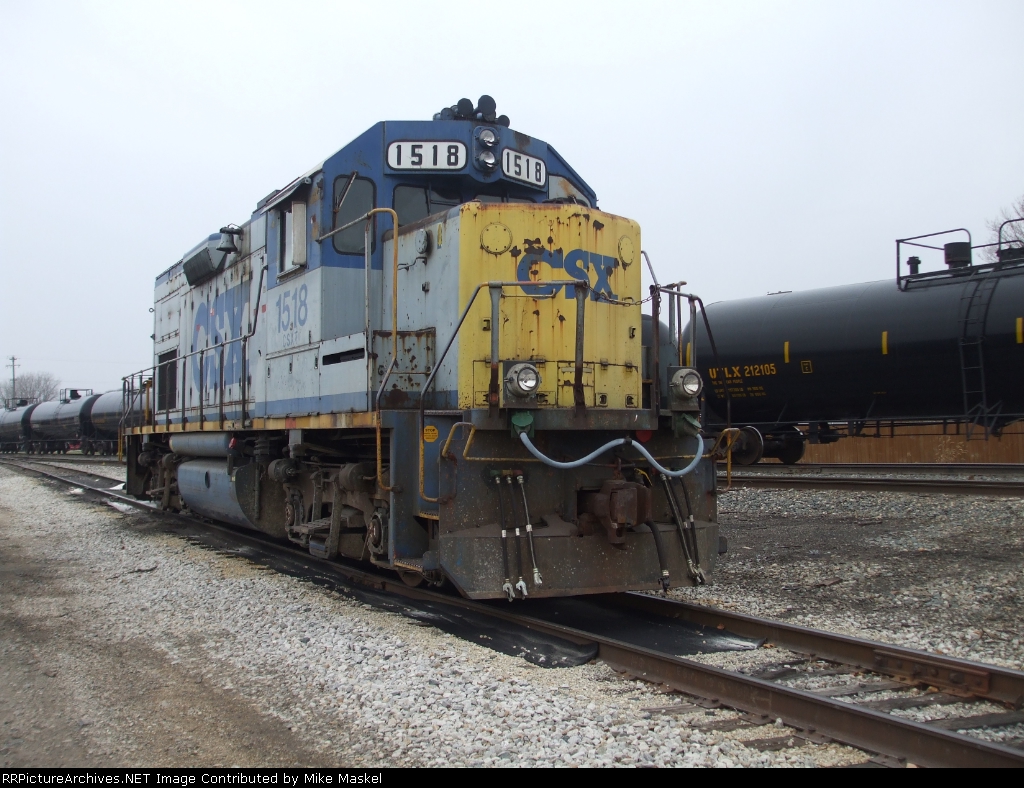 CSX 1518